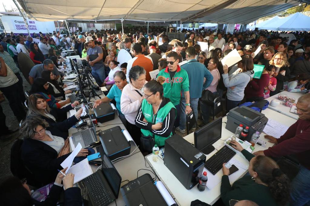 CON LAS BRIGADAS MEJORA ACUÑA PA´DELANTE: MANOLO JIMÉNEZ : La Mera Ley ...