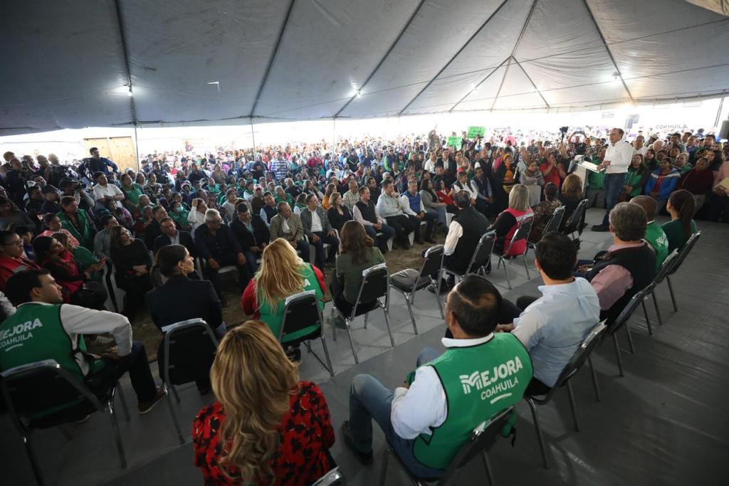 CON LAS BRIGADAS MEJORA ACUÑA PA´DELANTE: MANOLO JIMÉNEZ : La Mera Ley ...